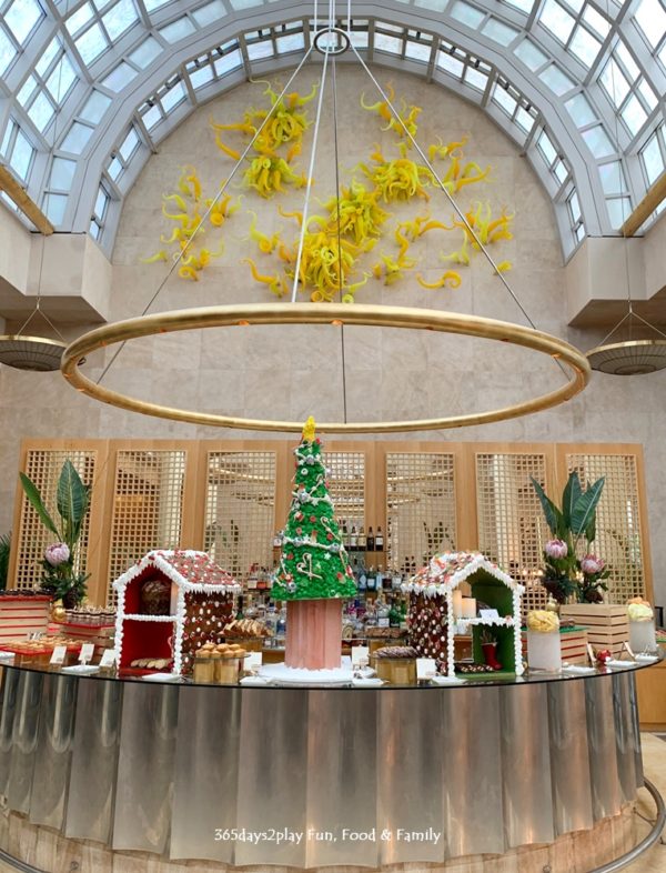 Ritz Carlton Chihuly Lounge Festive Afternoon Tea – 365days2play Fun ...