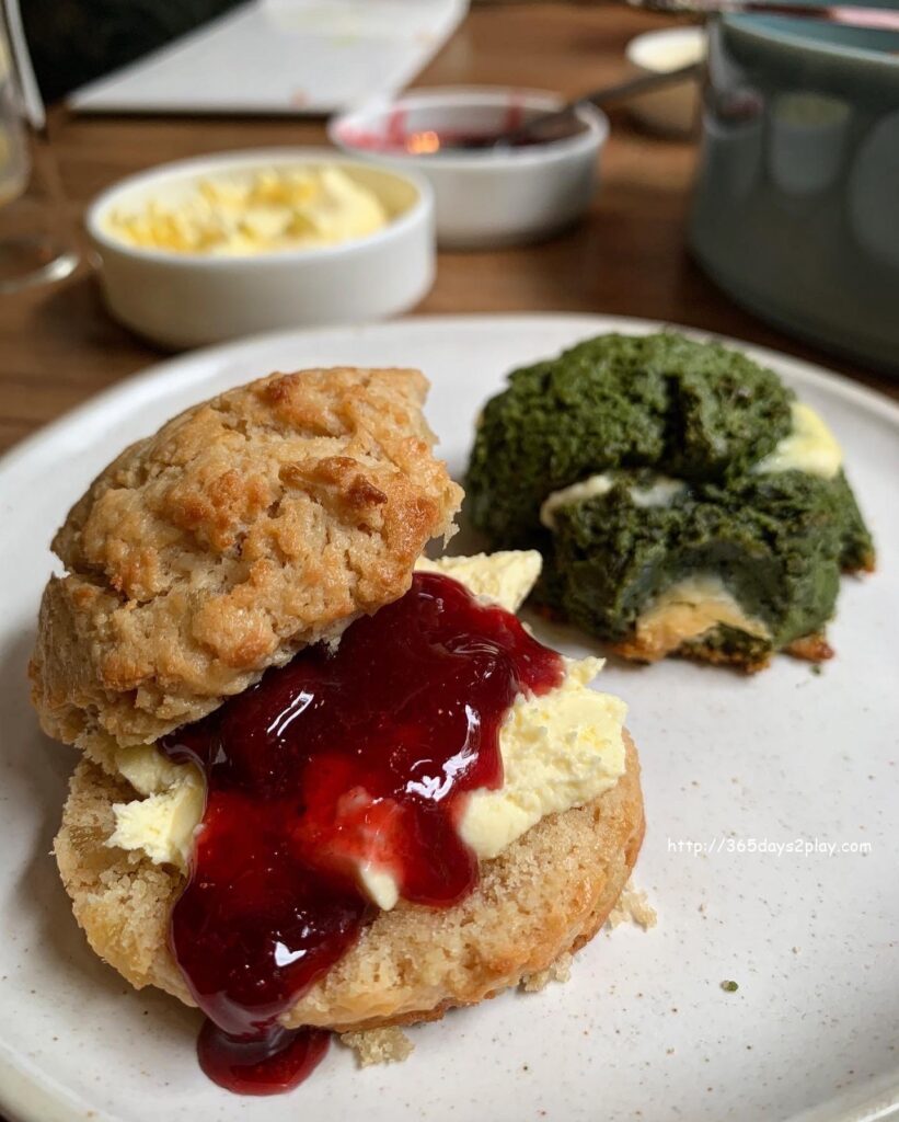 Four Seasons Hotel Singapore – Kyoto Weekend Afternoon Tea gives you a ...