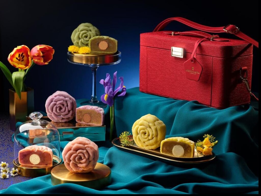 Last minute Hotel Mooncake Discounts and what mooncakes are still ...