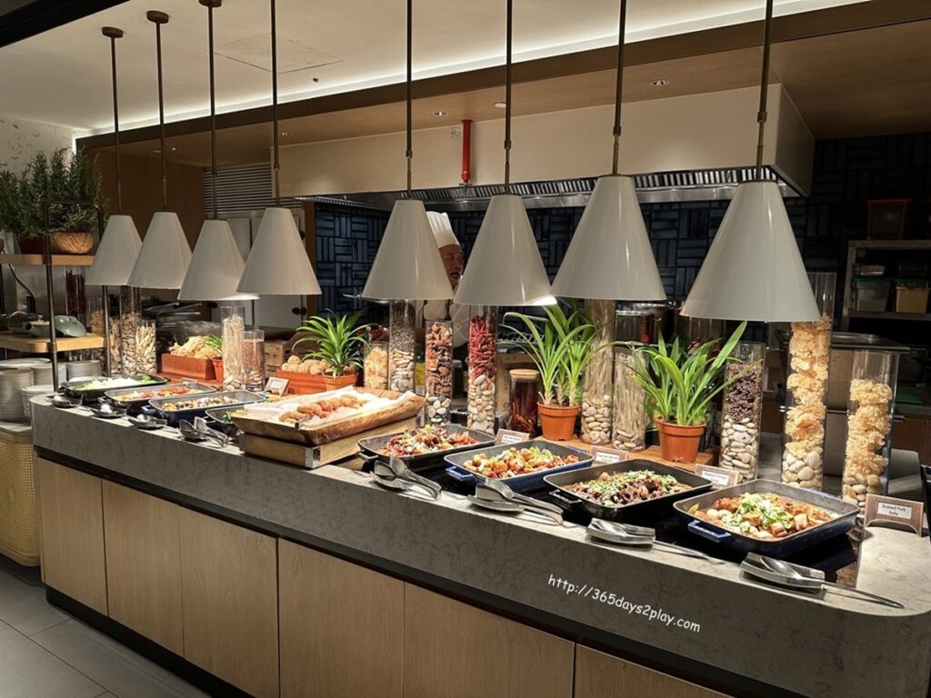 Estate Restaurant at Hilton Singapore Orchard Buffet review – 5 reasons ...