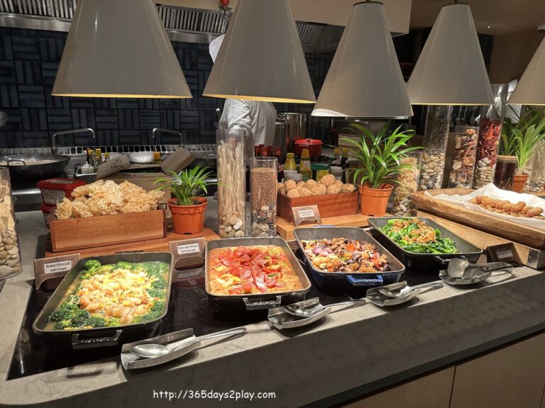 Estate Restaurant at Hilton Singapore Orchard Buffet review – 5 reasons ...