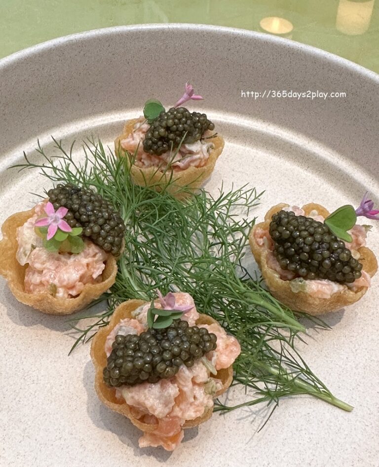 Review of Festive Afternoon Tea at Colony, Ritz Carlton Millenia ...