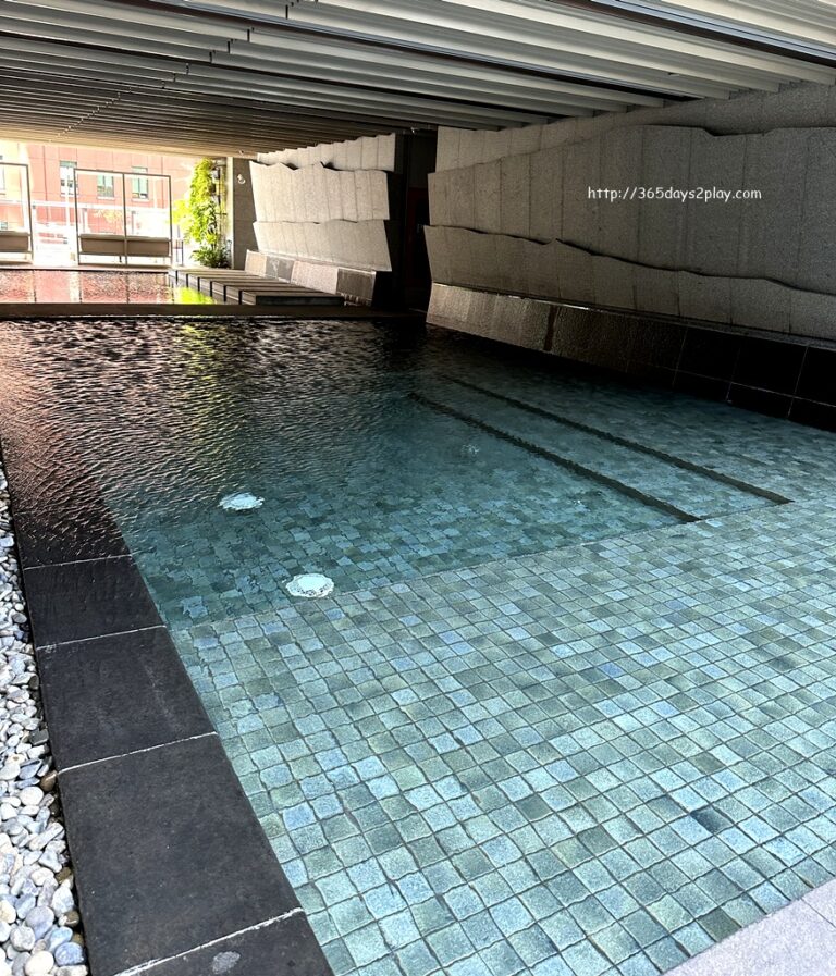 Hilton Saigon Review – Amazing views of the Saigon River ...